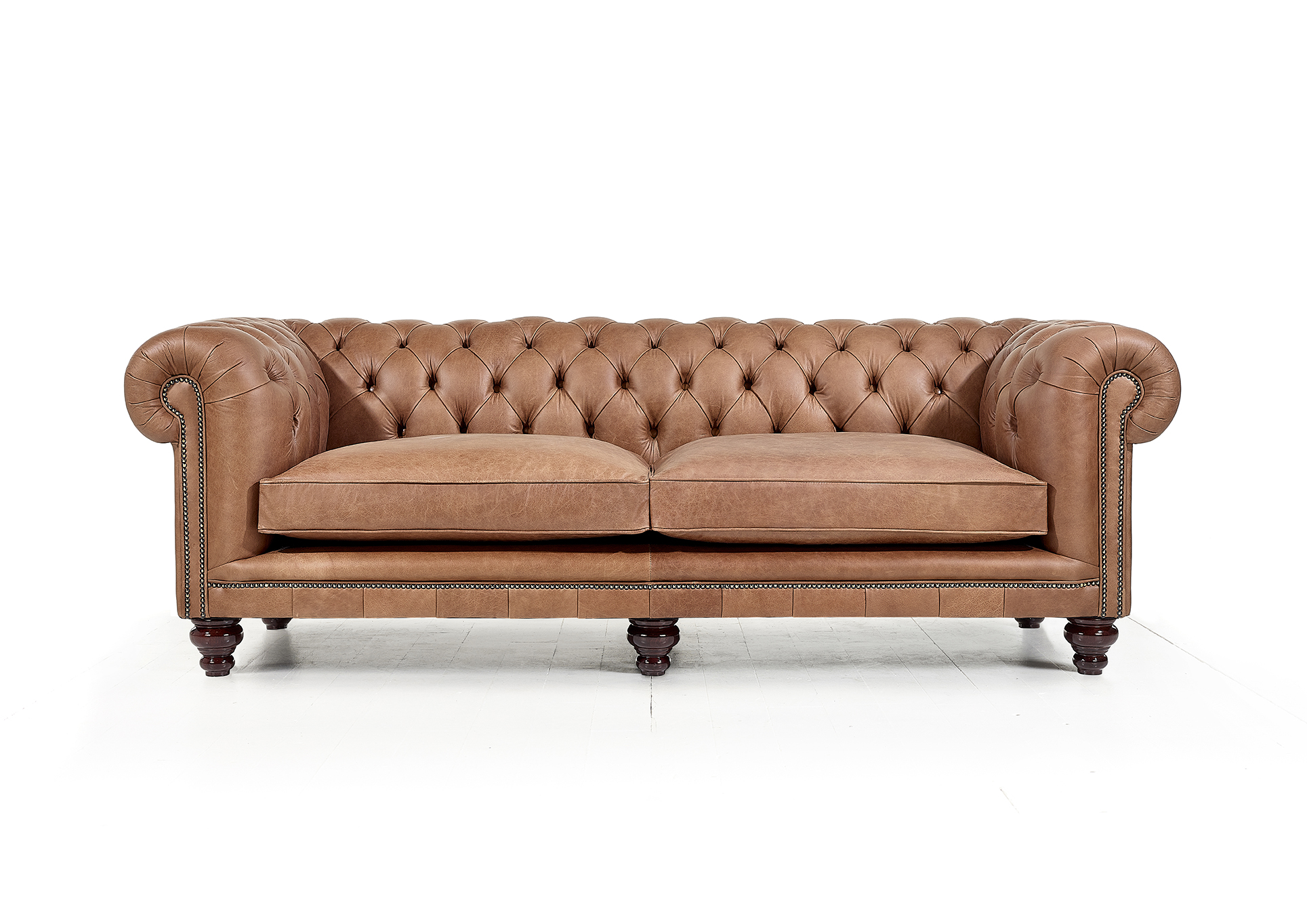 Handmade Chesterfield Furniture: Distinctive Chesterfields UK
