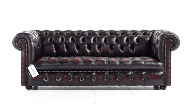 Chesterfield Sofas | Distinctive Chesterfields USA