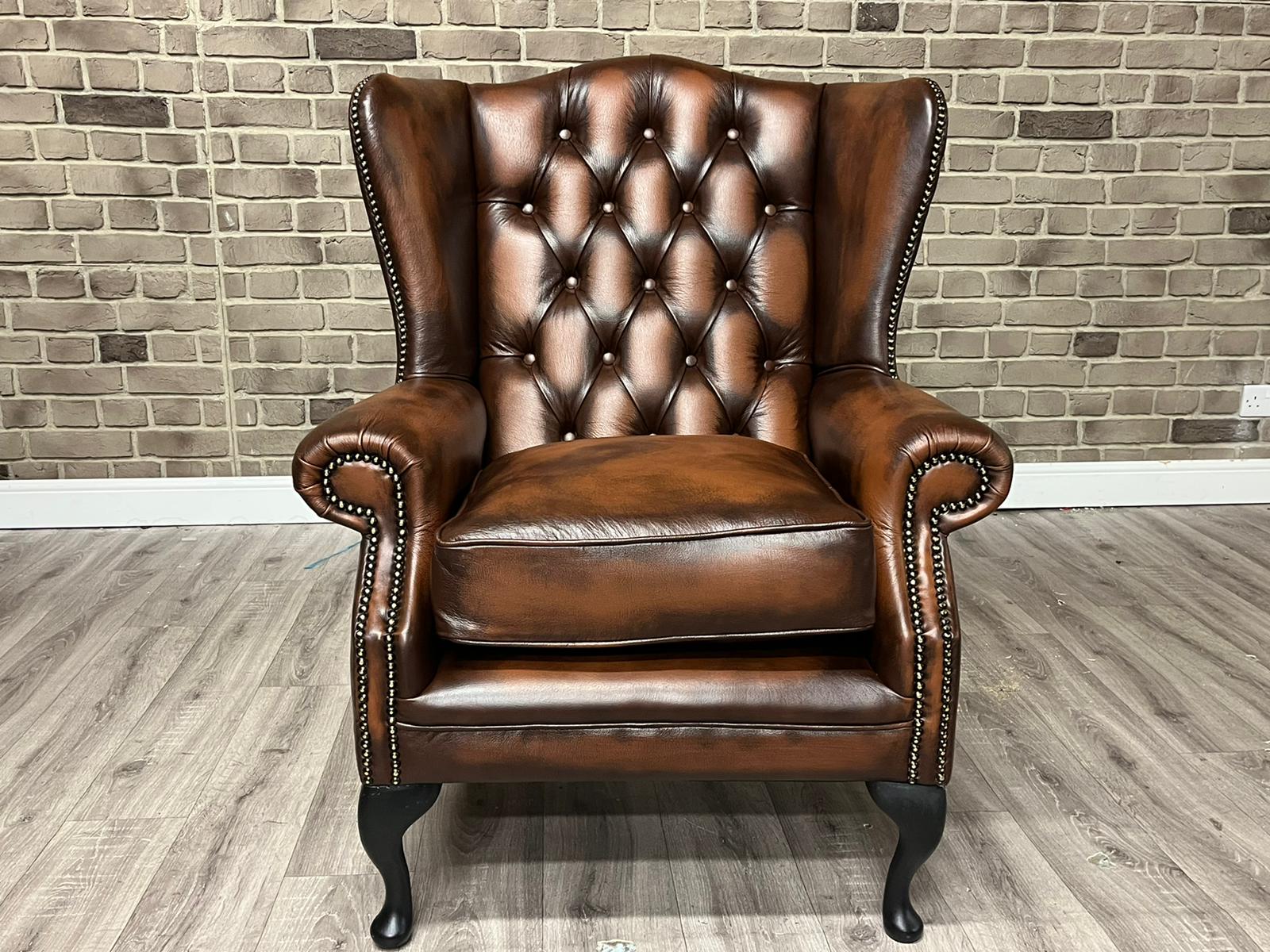 Chesterfield Furniture Specialists: Distinctive Chesterfields USA